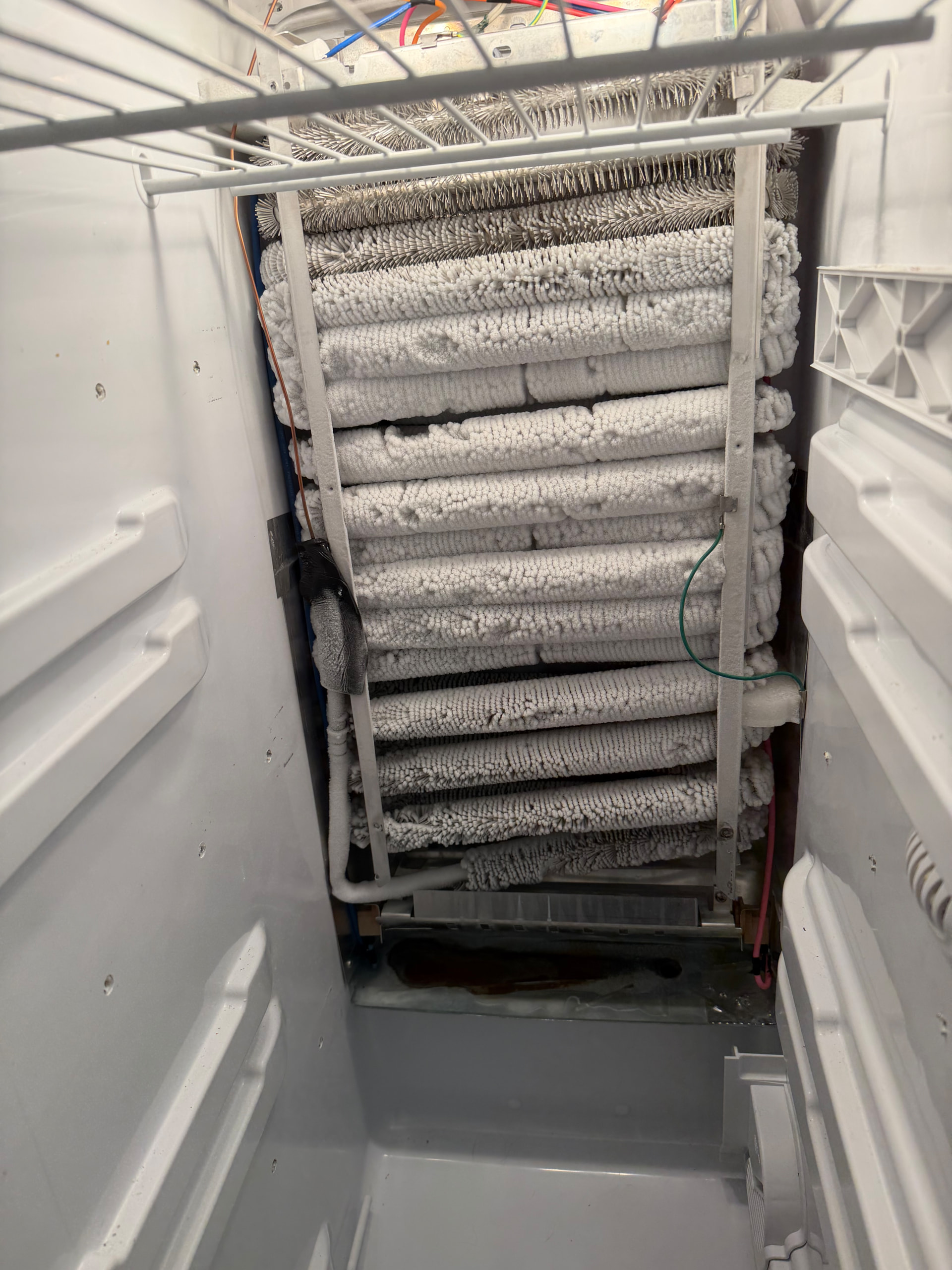 GE Profile PSW26SGRB SS freezer side temperature slowly warming up ...